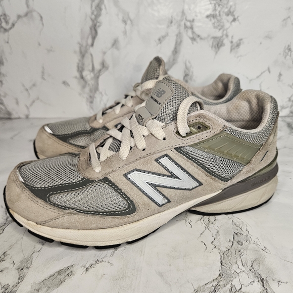 New Balance | Shoes | New Balance 99v5 Mens Grey White Athletic Running ...